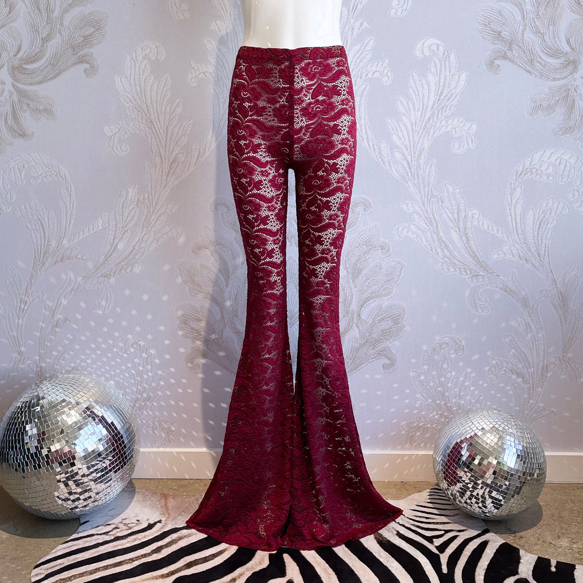 Rumours – girl on a vine